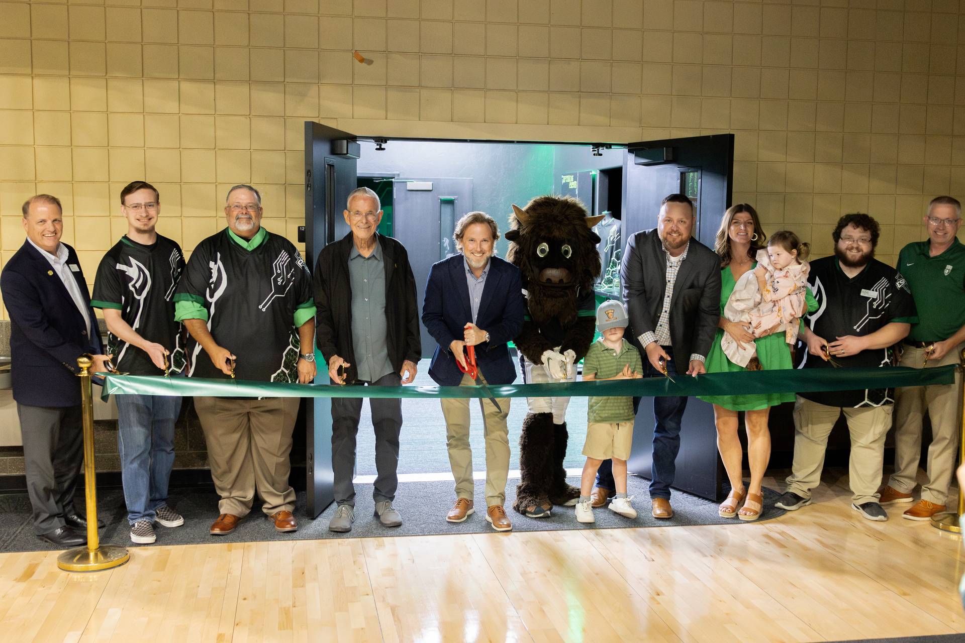 OBU Celebrates Grand Opening of Brant and Leslie Hill Esports Arena ...